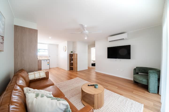 The Grove Unit 1 - Magnetic Island