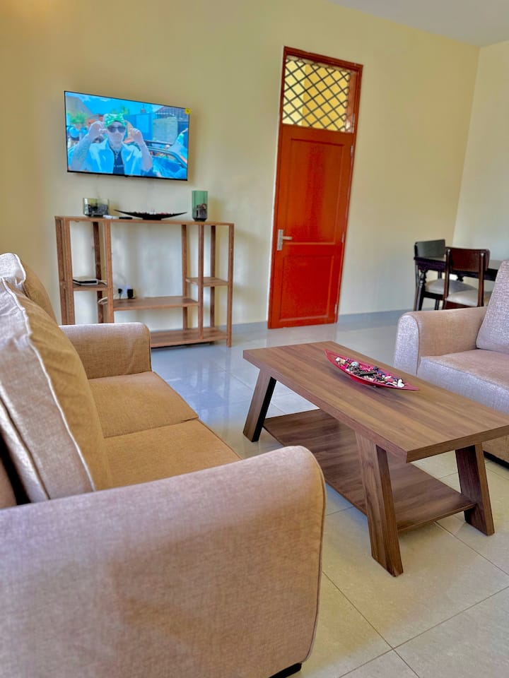 Elite Mbweni 2br Apartment | Pool, Parking & Wifi - Zanzibar Archipelago