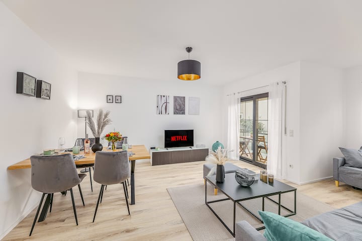 Amaela Design Apartment | Sap | Free Parking | New - Walldorf