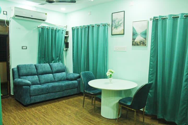 Tranquil Threads | Cozy Luxe 2bhk Homestay - Kanchipuram