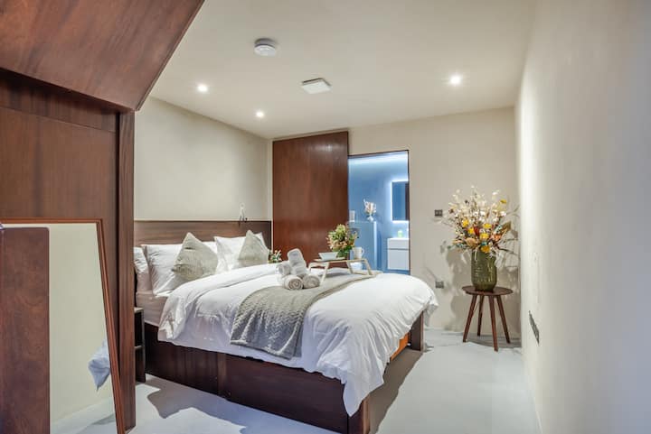 Luxury One-bedroom Duplex Kensington W8 - Belvedere - London