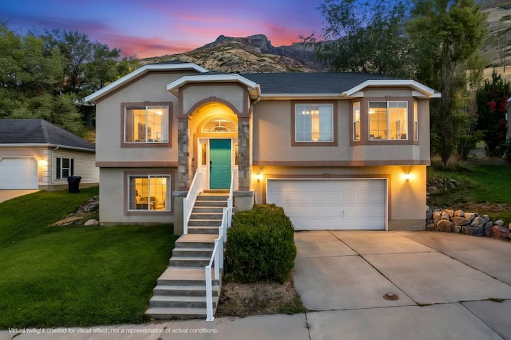 Mountain Haven | Family Comfort Meets Scenic Calm - Springville, UT