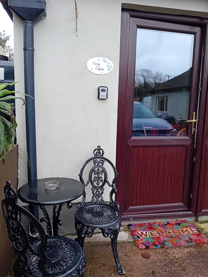 Cosy Cabin (1 Bed) With Spectacular Garden Views - County Tipperary