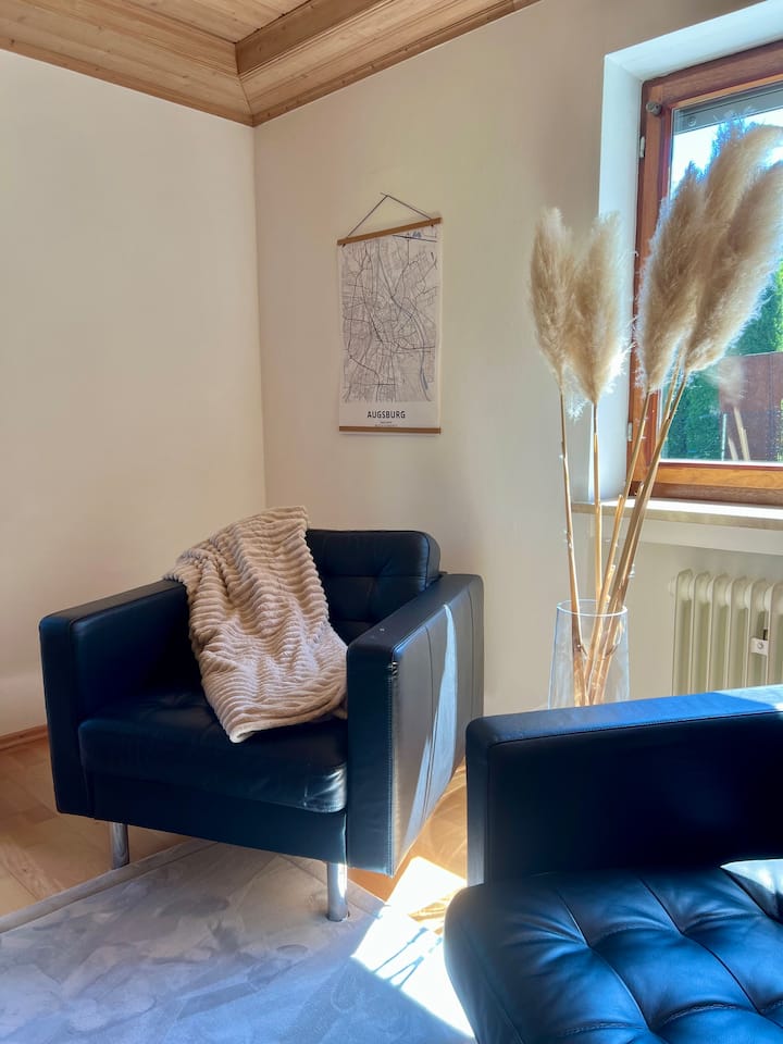 Waldnahe Wohnung Mit Beheiztem Wintergarten - Bobingen