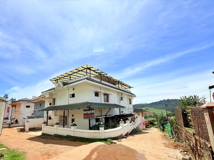 Amarah Homestay- Your Cozy Escape In Ooty - Ooty