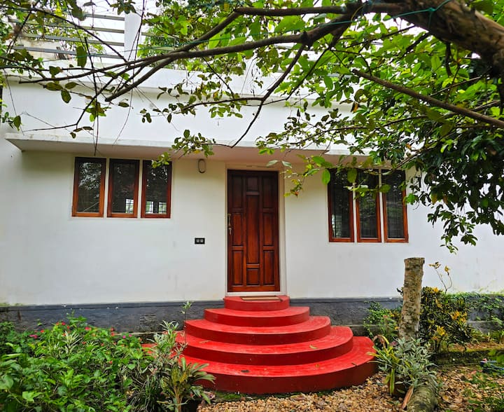 The Cottage By Krishnavilas - Kottayam