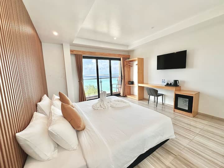 Deluxe Seaview @ Aimi Beach, Gulhi Island - Maldives