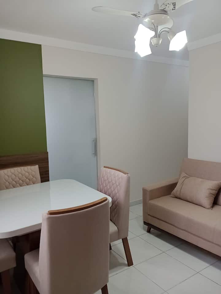 Apartamento, 3 Quartos, Condomínio Próximo A Praia - Serra