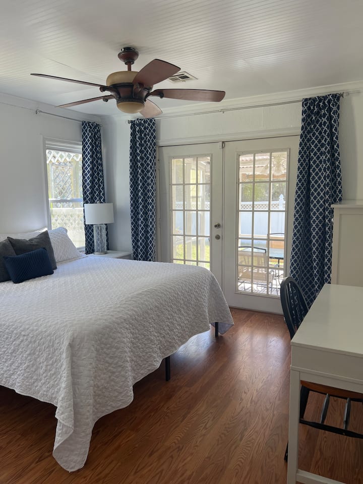 House-kemah Boardwalk, Dog Friendly, Yard, Patio - Kemah, TX