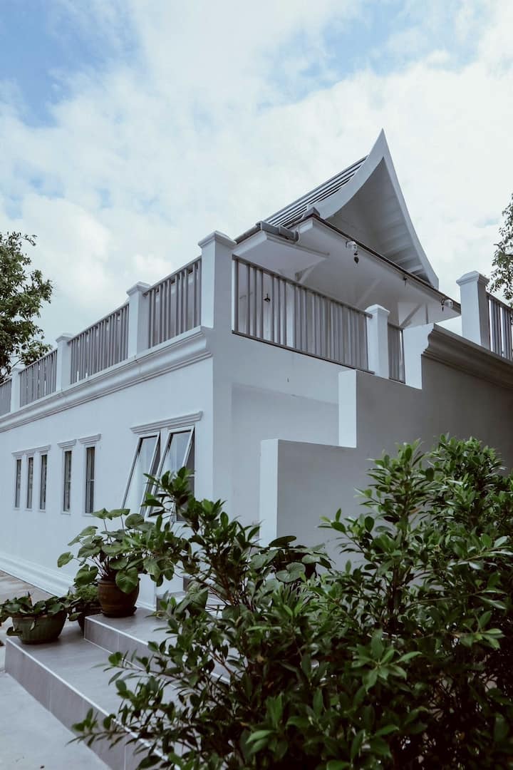 3br Riverside Full House B&b Near Historic Temples - Ayutthaya