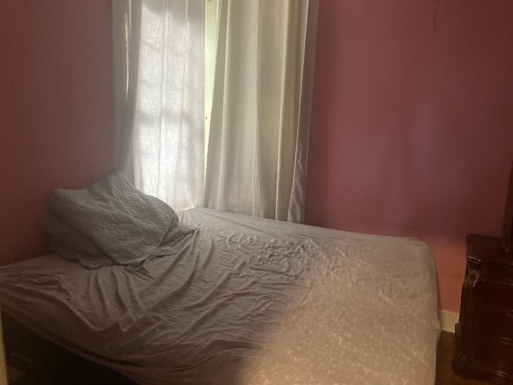 House With Remodeling Details, Air Conditioning, - Birmingham, AL