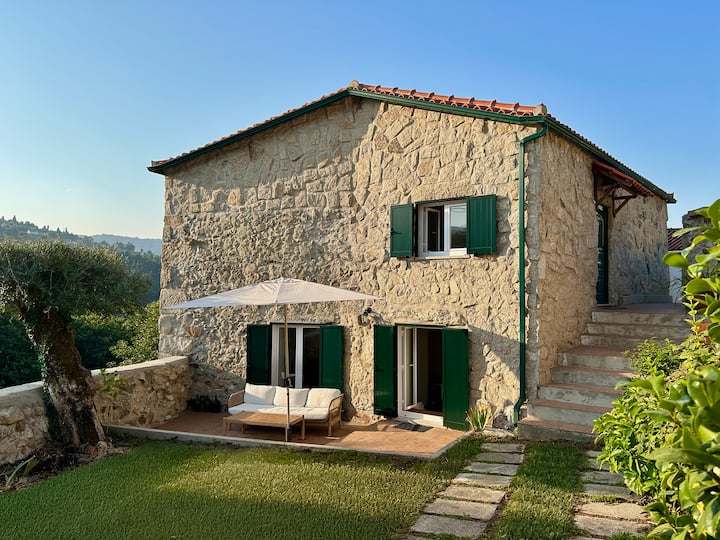 Stilvolles Landhaus Mit Jacuzzi · Nordportugal - Paredes de Coura