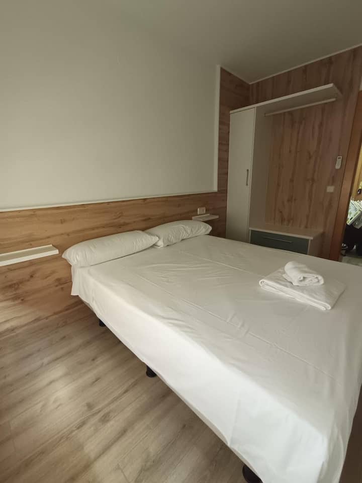 Precioso Piso Céntrico Con 2 Dormitorios Y Garaje - Albacete