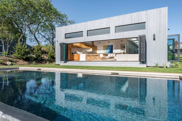 Montauk Modern With Sunset View Over Fort Pond - Montauk, NY
