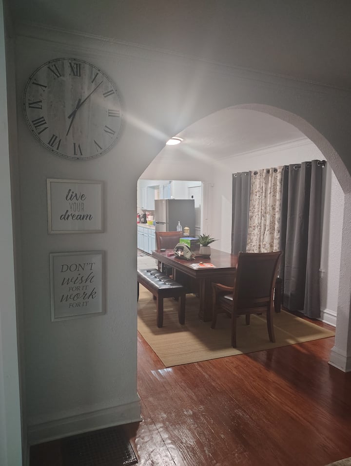 Gatsongreen Hospitality House - Kansas City, MO