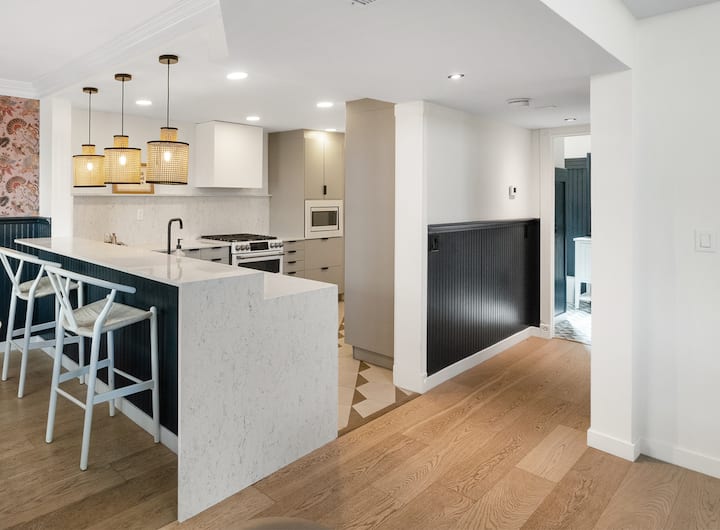 Modern European Townhouse - Vista, CA