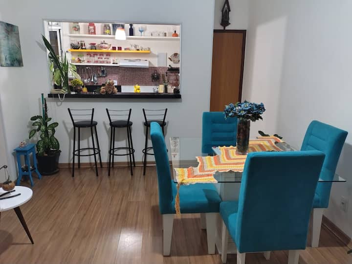 Apto Climatizado Em Jardim Camburi - Vitoria