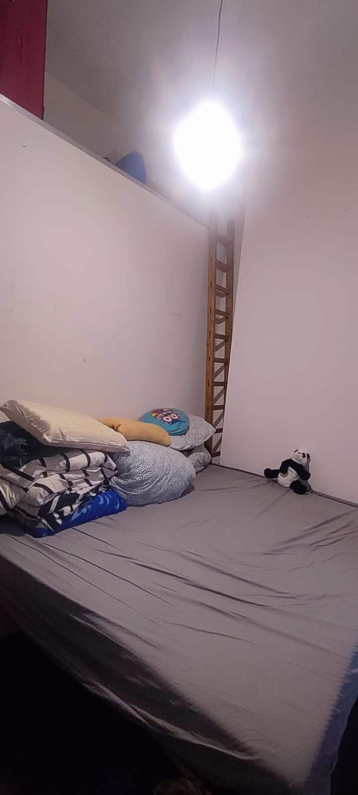 One-bedroom Semi-furnished Apartment, Ghent - Ghent (Belgium)