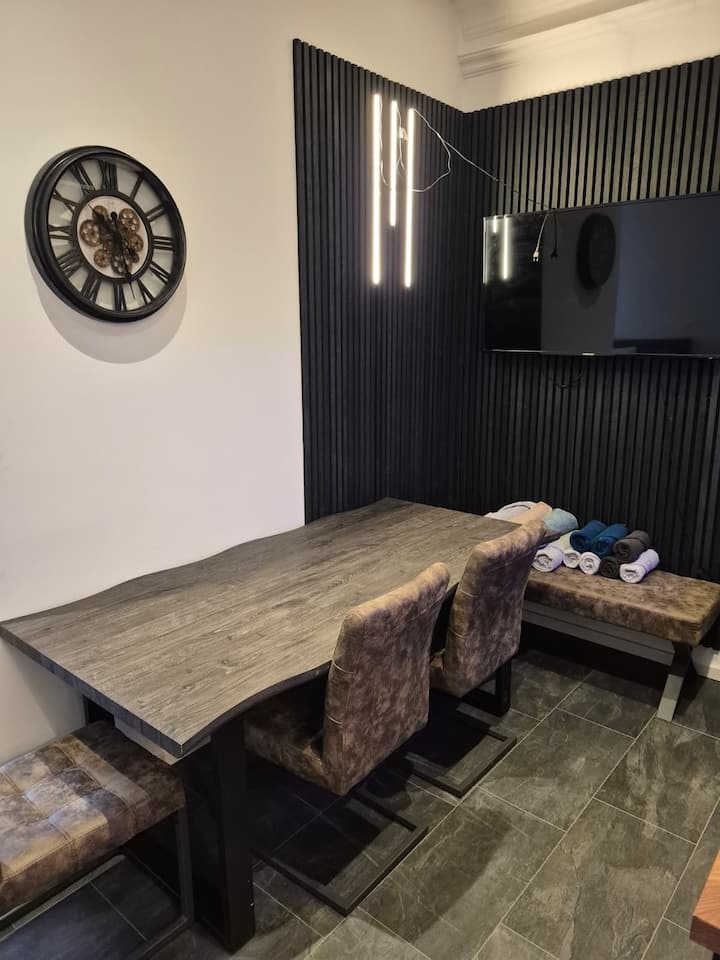 City Apartment Am Rhein, Kölner Dom & Hauptbahnhof - Cologne