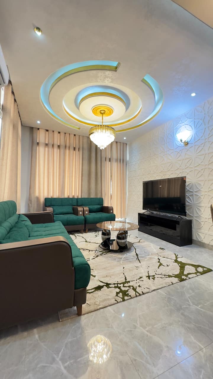 Appart 3a: Kv Sport 75 Ref/paroisse Christ Roi - Kinshasa