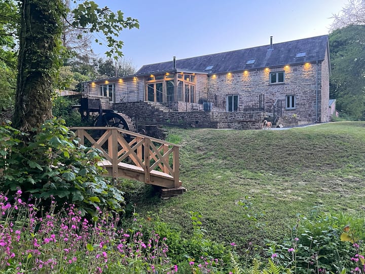 The Barn In Wales - Carmarthen