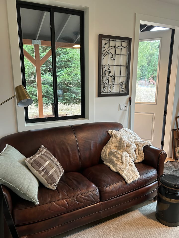 Cozy One Bedroom On 4 Acres - Santa Rosa, CA