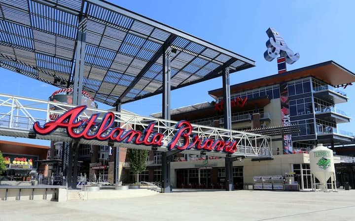 Stylish House In Smyrna Ga Near Braves Stadium - Smyrna, GA