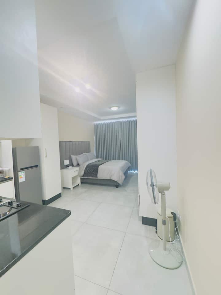 The Sleek Sanctuary - Zimbabwe