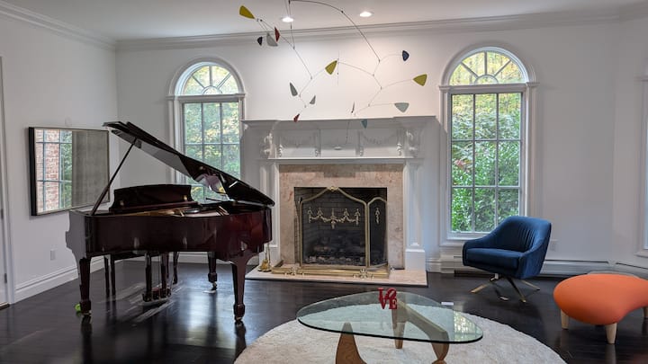 Large, Private Room Near New York - Dobbs Ferry, NY