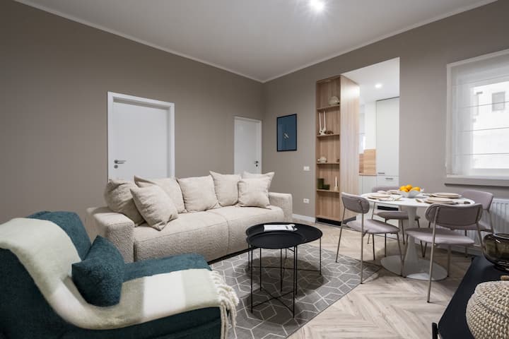 Modern | 2bdr Apartament | Cismigiu - Romania