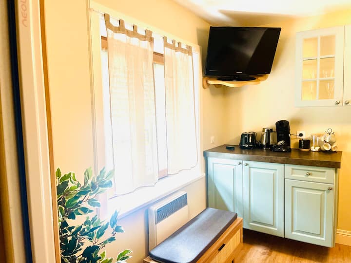 Charmant Studio/ Parking / Terasse/ Espace De Jeux - Bourg-en-Bresse