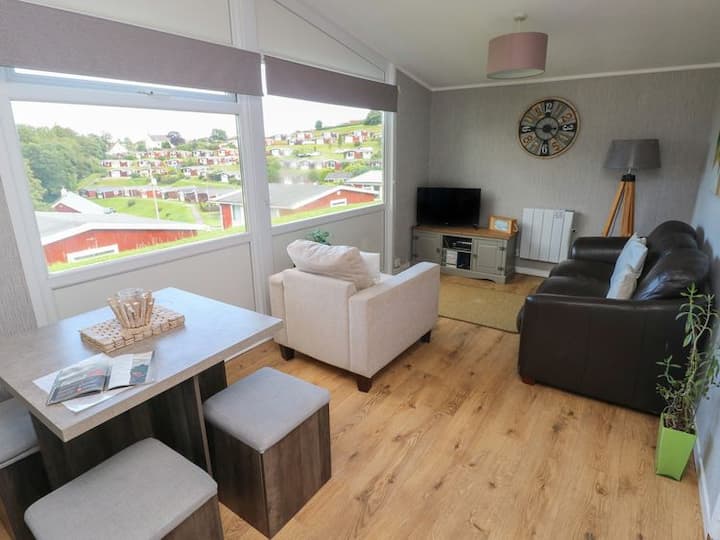 A Cosy Cabin Near Llansteffan - Llansteffan