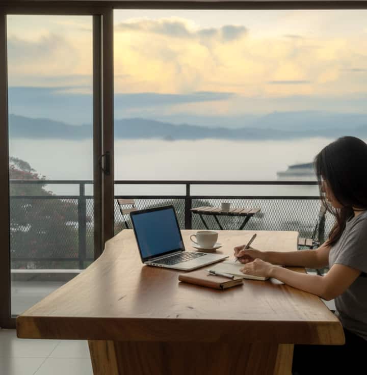 Temps Vole! Workation View & Garantie Propre - Indonésie