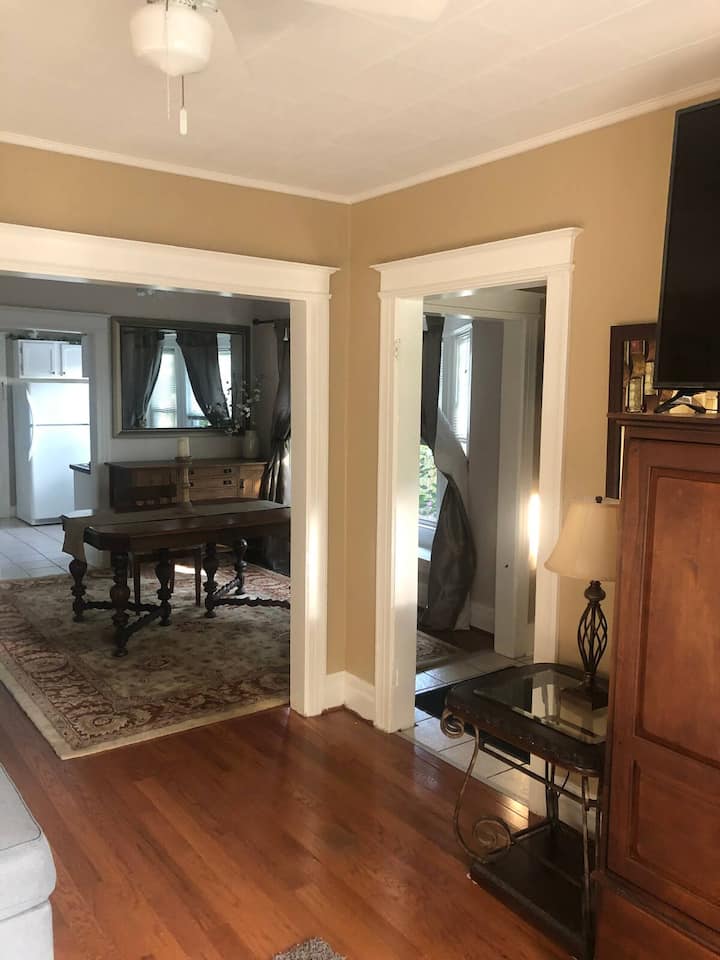 Charming, Quiet, Walkable 2br - Perfect Location! - Rochester, NY