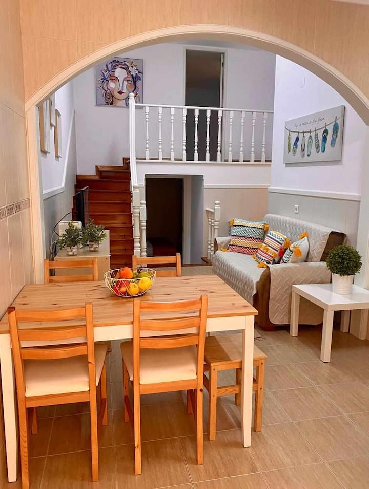 Typical Nazaré Beach House - Nazaré