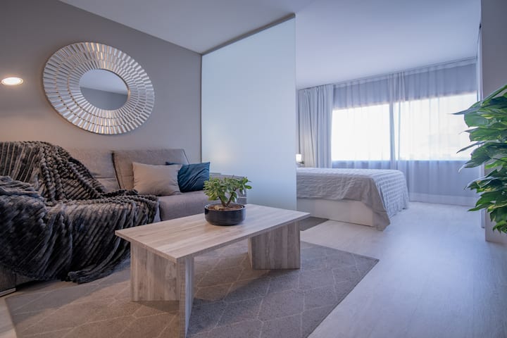 Bright Central Studio - Valencia