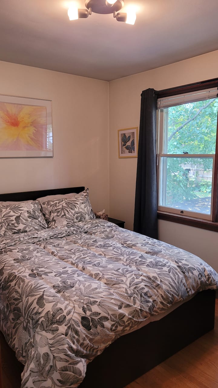 Cozy Private Room • Walk U Of G & Downtown Guelph - Guelph