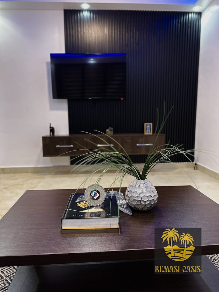 7 Clean Gated Kumasi Oasis Apts. Under 1 Roof - Ghana