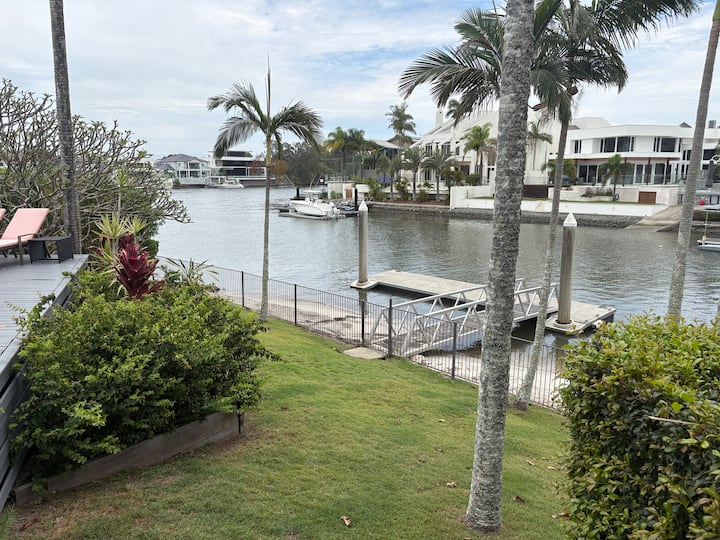 Paradise In Surfers Paradise! - Surfers Paradise