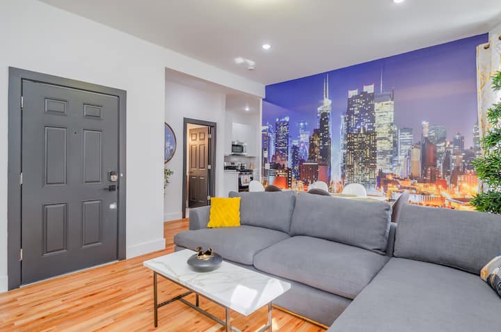 Lady Liberty Ii + Parking - 세카우커스