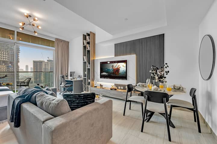 The Fitness Suite Jvc | Pool View | Zaya Hameni - Dubai