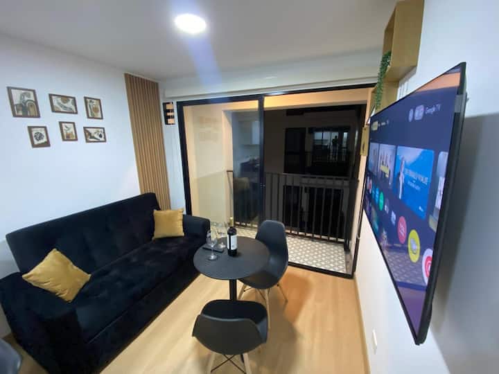 Lujoso, Seguro Limite Entre Barranco Y Miraflores - Lima