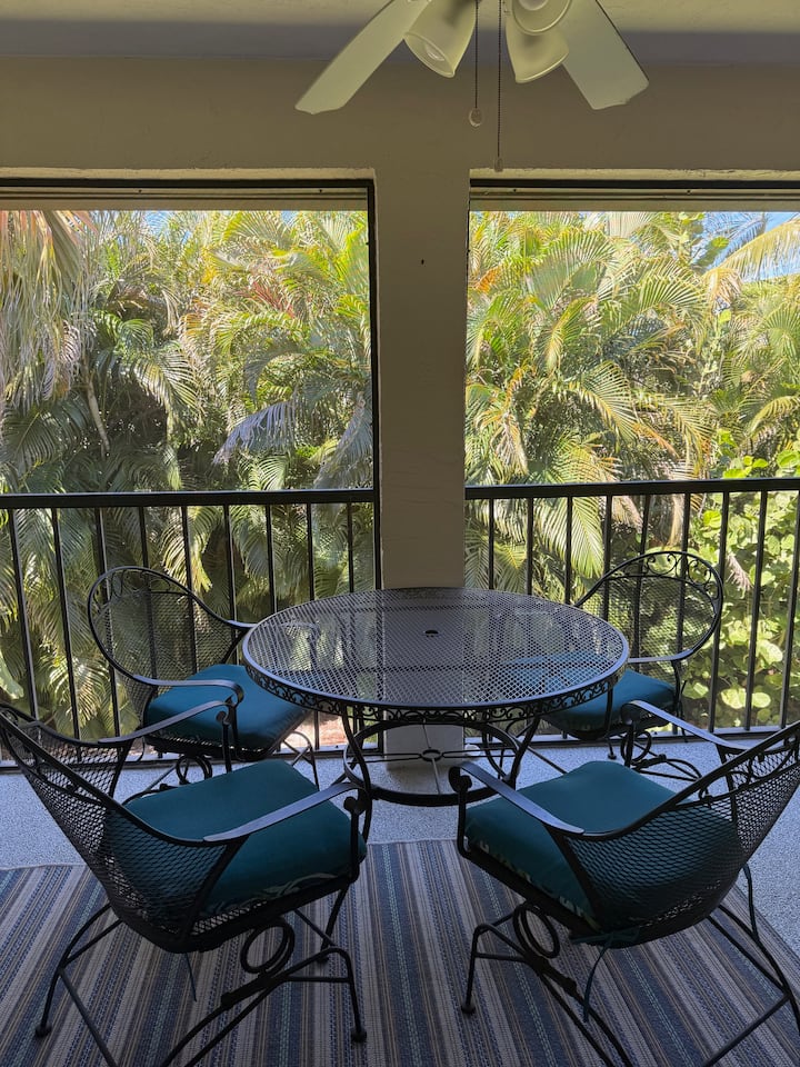 Bonita Springs Condo - Pool Access & Mins To Beach - Bonita Springs, FL