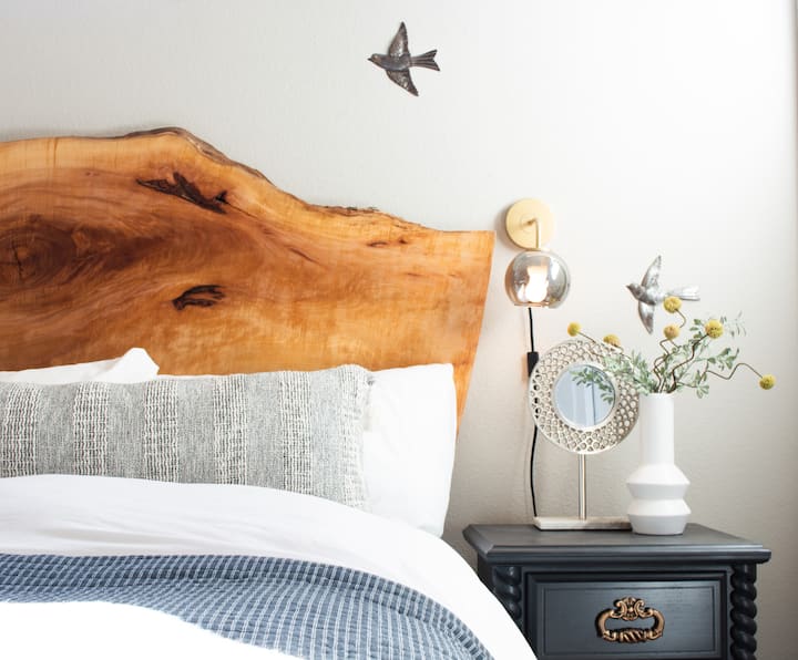 The Perch | Cozy + Modern Cabin W/ Hot Tub - Fraser, CO