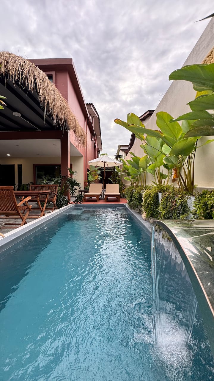 Hometel @Casa Suria By The Bayou - Johor Bahru