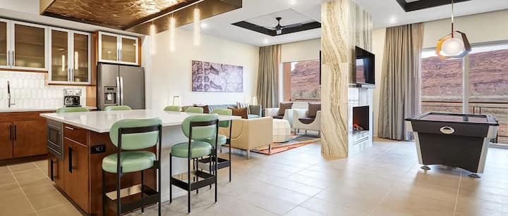 4 Bedroom Presidential Condo At Moab Resort - Moab, UT