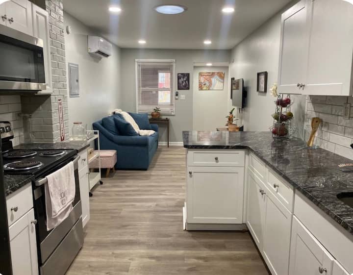 Cozy Apartment In Wilmington With Free Parking - 윌밍턴