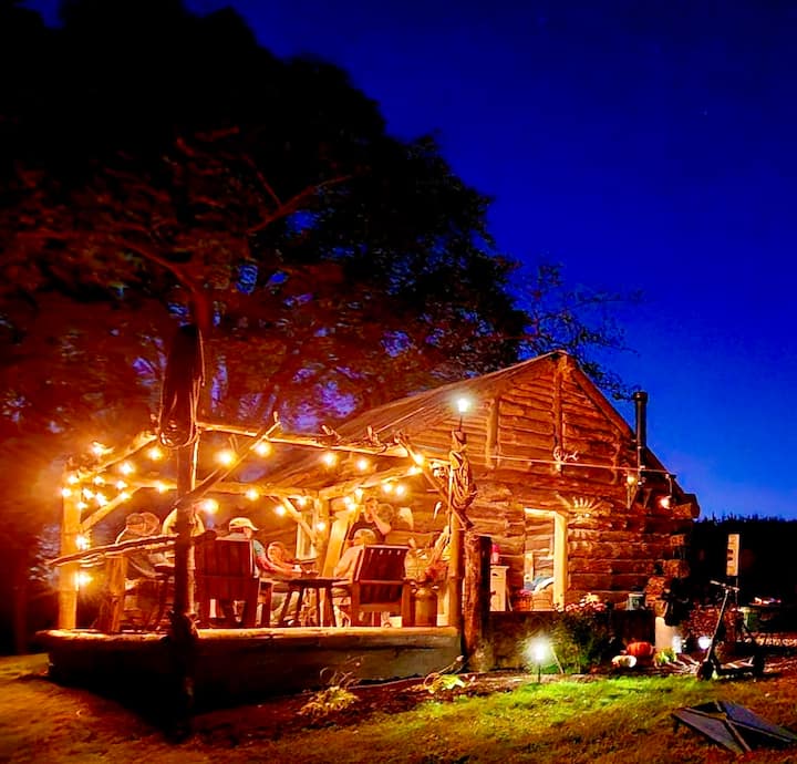 Rustic Cabin Getaway With Stunning Views. - Wisconsin
