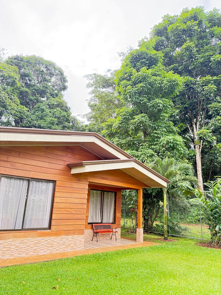 Cabaña Piscina Y Montaña - La Fortuna
