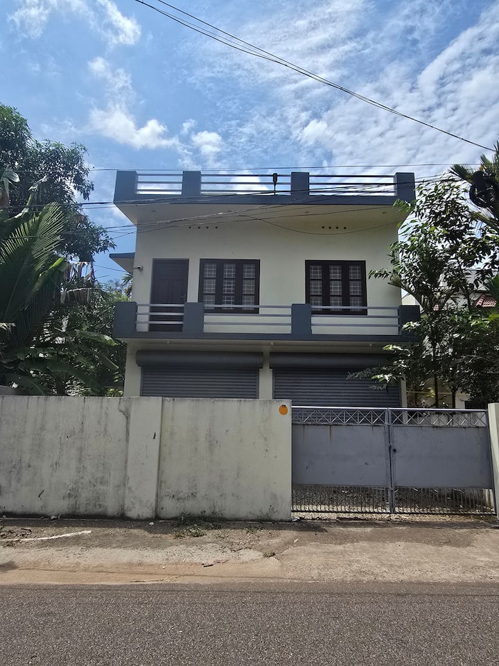Arifjan Home Stay - Varkala